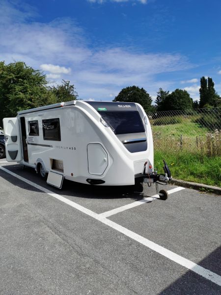 Motorhomes (camping-cars) neufs - Prix concurrentiels - Hainaut ...