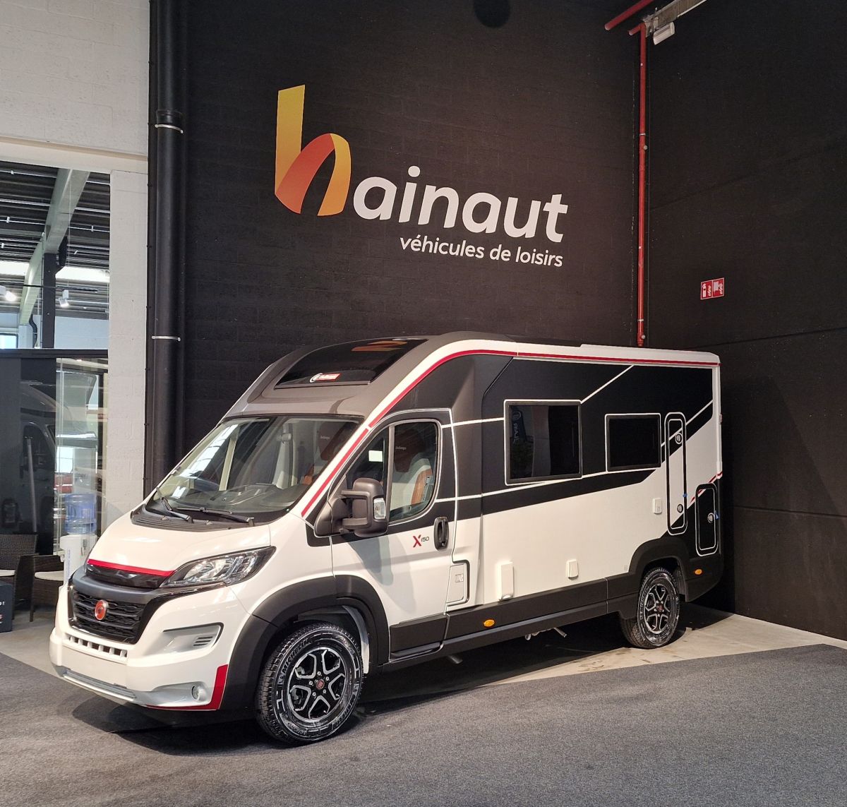 Motorhome Profilé Challenger X250 Open Edition - Hainaut Véhicules de ...